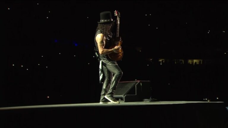 A Complete List of All Bands Slash Has Played With Throughout His ...